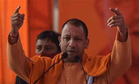 வரலாற்று தவறை உணர்ந்து முஸ்லிம்கள் கியான்வாபியை இந்துக்களிடம் ஒப்படைக்க வேண்டும் உ பி முதல்வர்