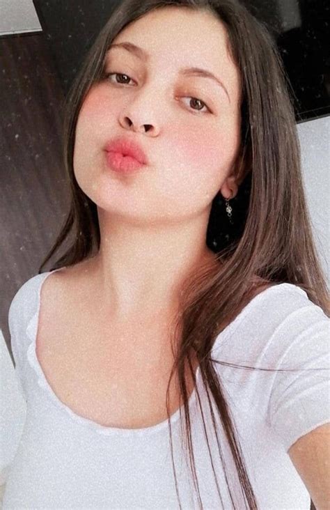 Hannan01 Webcam Model Profile Superchatlive