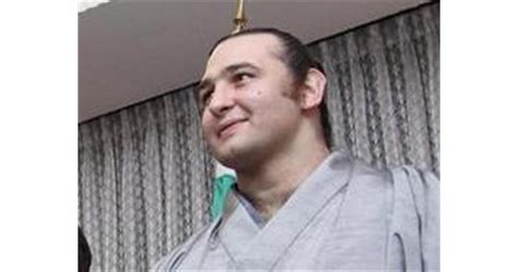 Евакуират мисията ни в Япония посланикът остава там