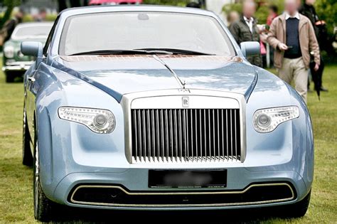 이딴 게 100억 재벌들도 외면한 롤스로이스 충격적 디자인 수준