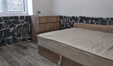 Пловдив Двустаен ап под наем в Център Двустаен апартамент под наем 40 кв м Обзаведен Партер