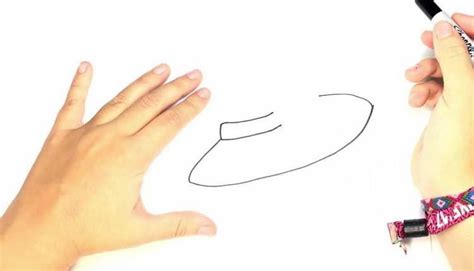 Как нарисовать шляпу поэтапно