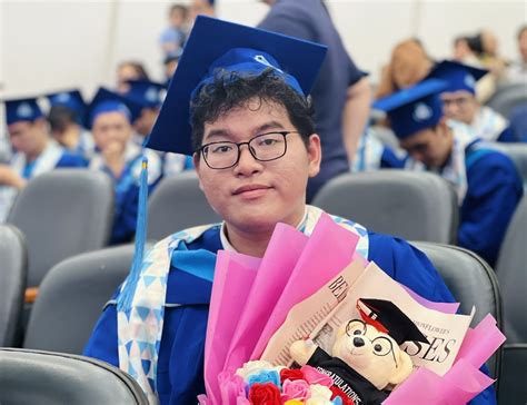 Nam Sinh B Ch Khoa Tphcm Ti T L P L C H C V T L I C N Xu T S C Vietnam Vn