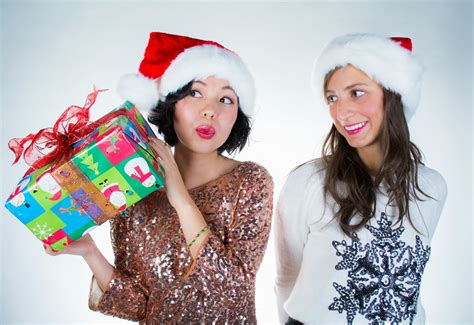 Montreal Fashion Blog Bouquet Of Frocks Christmas Time Is Here