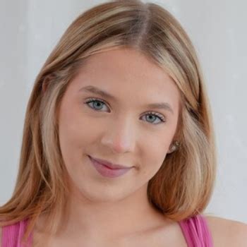 Becky Summer Babe Page Watch This Pornstar On Freeones