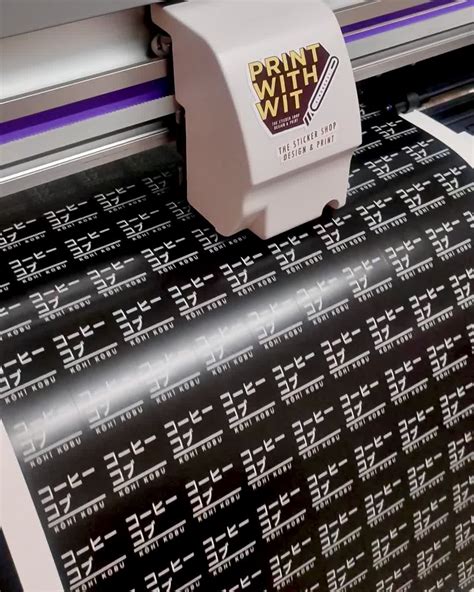 รับทำสติ๊กเกอร์ฉลากสินค้า สติ๊กเกอร์ Pp กันน้ำ ขนาด A3 13 X 19 นิ้ว • ขาวเงา ขาวด้าน ใส