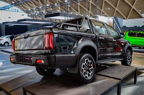 معرفی وانت پیکاپ Kmc T9؛ قدرتمندترین پیکاپ کرمان موتور مجله خودرو سوییچ