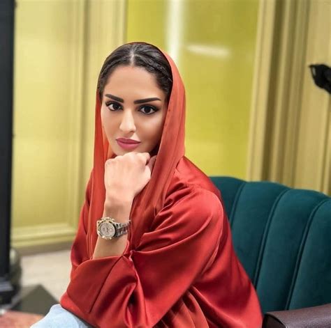 ‏لقد قامت ريم بزيارة ملفك الشخصي 10 مرات 👤1 أرسلت لك طلب صداقة أقبل