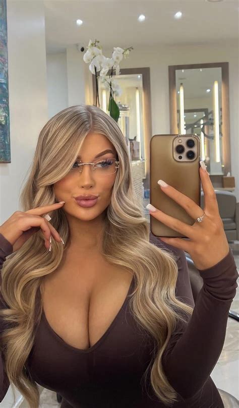 Looking For Someone To Catfish Me In Any Scenario As Any Of The Girls