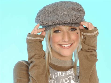 American Songwriter Ashlee Simpson New Phot Shoot Images