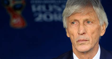 Теплі обійми між Ліонелем Мессі та Хосе Пекерманом у попередньому перегляді Аргентина Венесуела