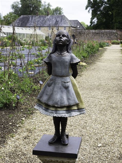 Alice By Rlf Ephotozine