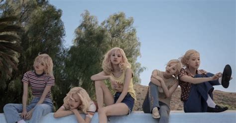 美 빌보드 앨범 차트서 블랙핑크 로제 3위·트와이스 4위