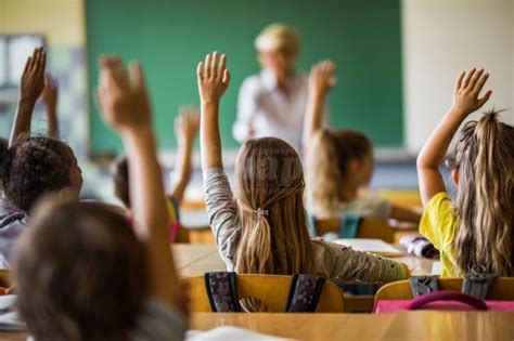 ОУПАНАЙОТ ХИТОВ СЛИВЕН Отново в клас