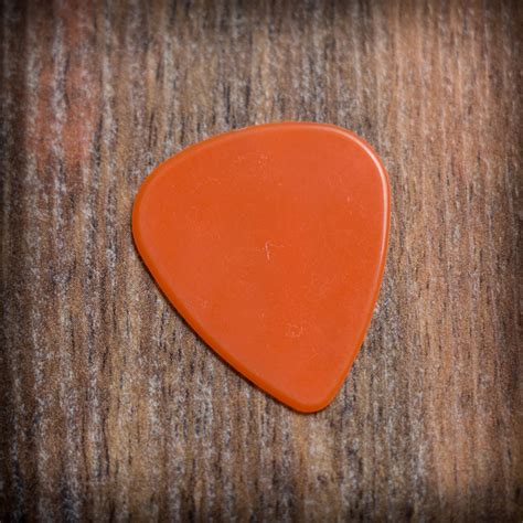 Перце за китара 0 46 Mm в оранжево 0 50 лв Metal Shop Metalheaven Най добрите Цени на