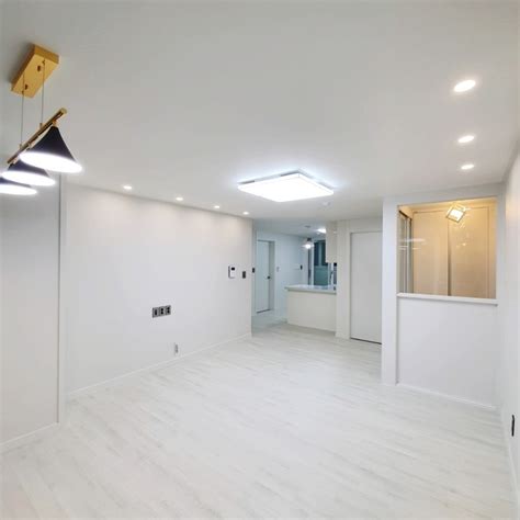 기본에 충실한 화이트 톤 인테리어 라이프스타일 슈퍼앱 오늘의집