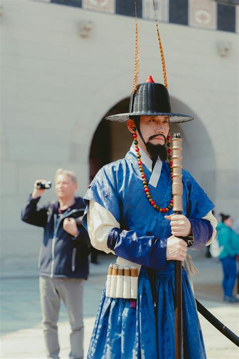 집 밖의 거리 사진 건물 건축 경복궁 관광 관광객 그룹 대한민국 도시 사진 도시 생활 도시 탐사 도시