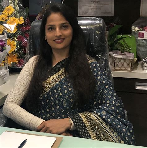 dr siddhi agarwal book appointment consult online view fees contact number feedbacks