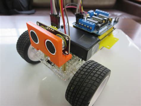 Arduino Obstacle Avoiding Robotcar By Akiostem