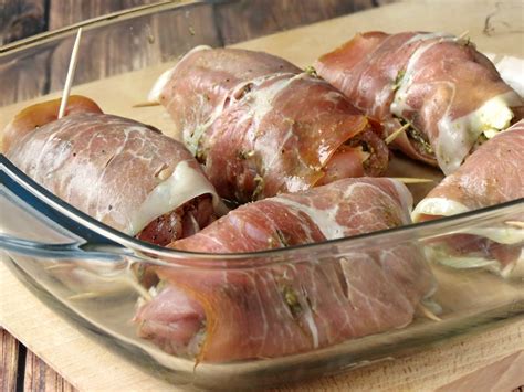 Mozzarella Pesto Stuffed Chicken Thighs Yummy Addiction