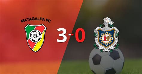 Matagalpa Fc Golea 3 0 Como Local A Unan Managua Infobae