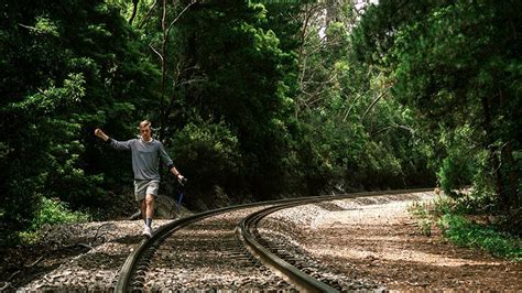 Какой жизненный путь может выбирать человек? - YouTube