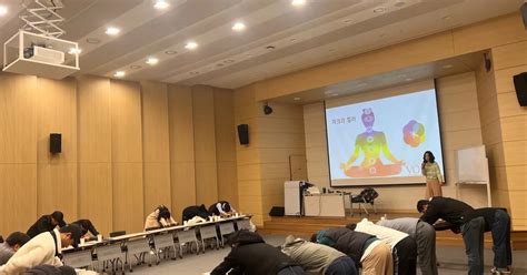 시간약속 잘 지켜주시고 가격도 괜찮았습니다 응답도 빠르시고 선택하길 정말 잘 했다는 생각이 들었어요 매우 만족스러웠습니다