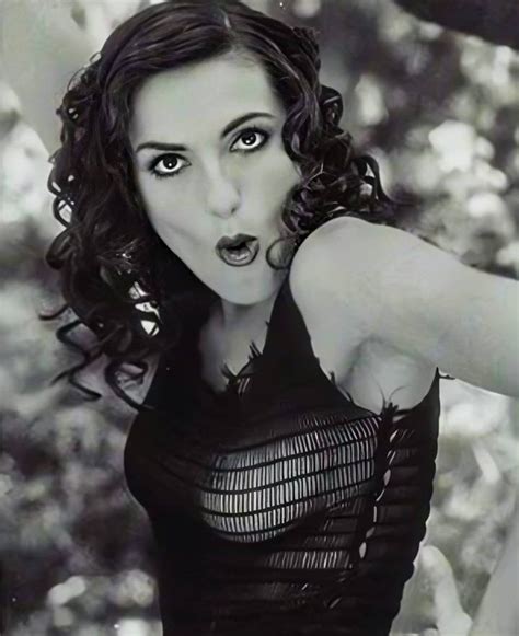Young Mariska Hargitay See Her Modeling In The 1980s Long Before Law