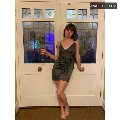 Jessica Balmer Feet Aznudefeet