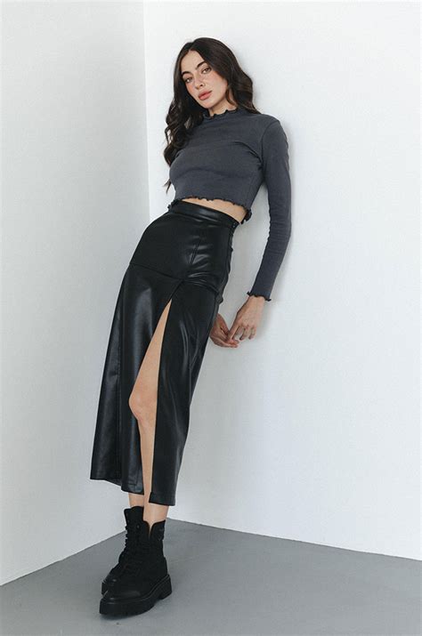 Спідниця міді сатин