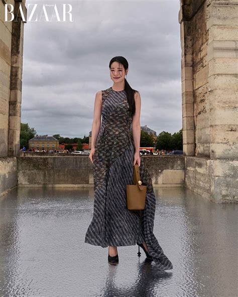 Lim Ji Yeon Tr Th Nh I S C A Loewe Harper S Bazaar Vi T Nam