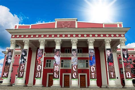 УДЭТ ын сонгодог жүжгийн өдрүүд үргэлжилж байна Урлаг мн