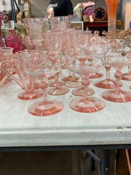 Assorted Pink Depression Glassware Baer Auctioneers Realty Llc