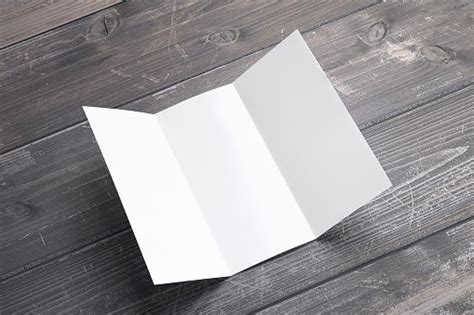 나무 배경 빈 트라이 배 브로셔 당신의 디자인 프레 젠 테이 션에 대 한 이미지입니다 3차원 형태에 대한 스톡 사진 및 기타 이미지 3차원 형태 가리기 고정됨