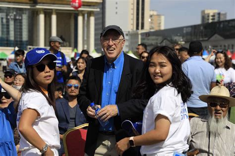 О Амартүвшин Тогтвортой хөгжлийн зорилгыг хэрэгжүүлэх нэг чухал багана бол хувийн хэвшил