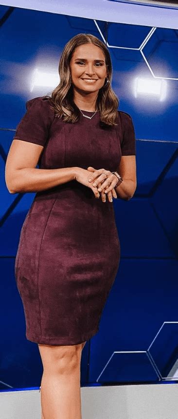 Sara Palczewski R Curvynewswomen