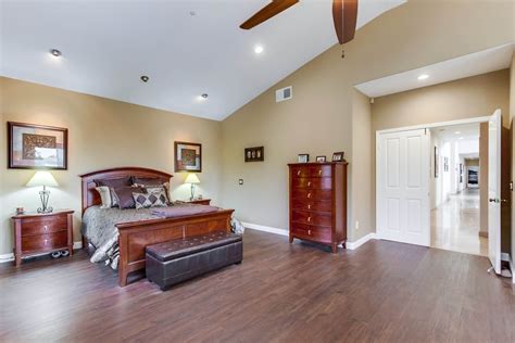 18845 Rangeland Rd Rancho Photos