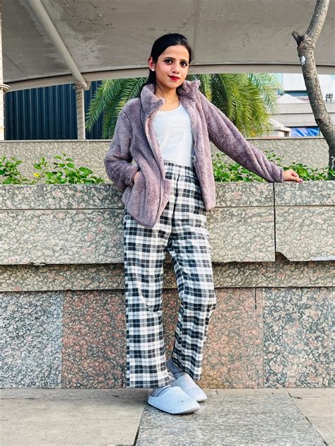 ดูไอเดียสไตล์การแต่งตัวสำหรับ「เสื้อแจ็คเก็ต ผ้าฟลีซ ขนนุ่ม มีซิป แขนยาว、กางเกง ผ้าเดนิม เจอร์ซี่