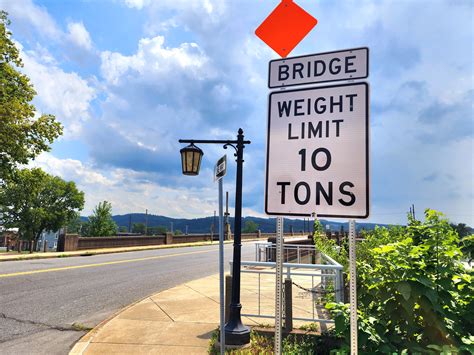 Penndot Posts Signs About Weight Limit On Veterans Memorial Bridge