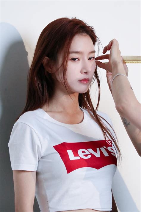 So Eun Kim Rkoreanhotties