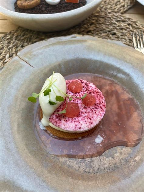 Qui Plume La Lune Jacky Ribault In Paris Restaurant Reviews Menus And Prices Thefork