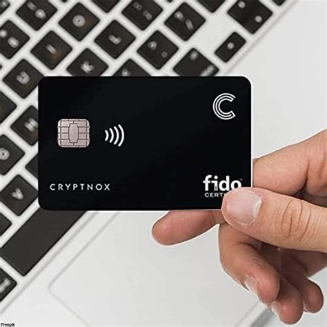 سعر Cryptnox Fido2 Security Key Smart Card With Physical 2fa And U2f Fido As Second Factor