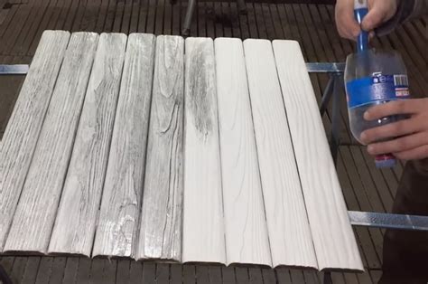 Как покрасить дерево в белый цвет