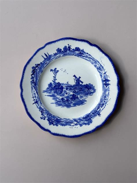 Blue Line Тарелка с голубыми цветами малая купить в интернет магазине