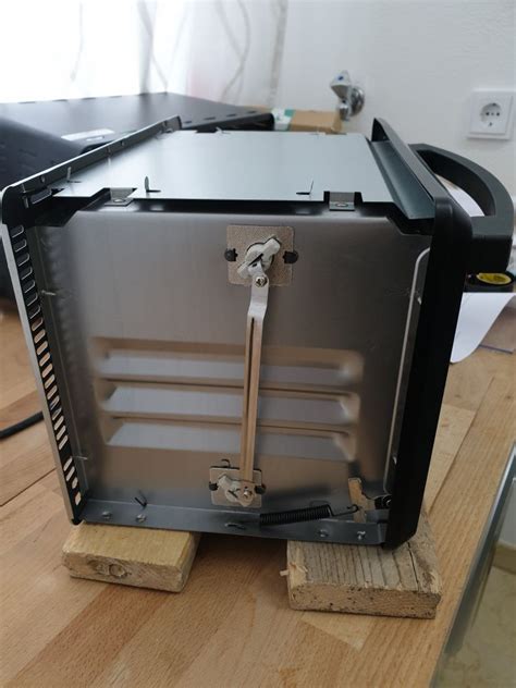 Reflow Oven Builds Rocket Scream