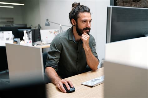 Concept Of Digital Diagram Programmer Softwareyoung Finance Analist Working At Modern Office