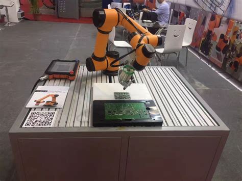 China Aubo Cobot 10kg Payload 6 Axis Aubo I10 Robot Arm China Aubo Cobot Robot