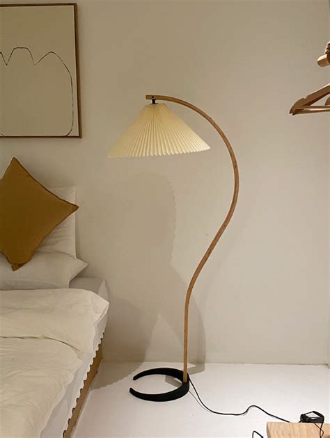 헤이유드 1960s 카프라니 장스탠드 덴마크 플로어 거실 램프 위시버킷