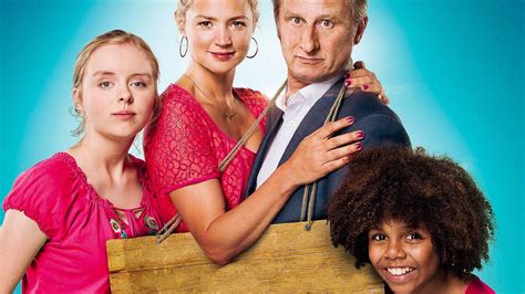 Download Virginie Efira Benoît Poelvoorde Movie Une Famille à Louer HD Wallpaper