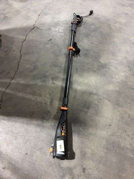 WEN 4021 8 Inch 6 5A Electric Pole Saw MISSING CHAIN AND BLADE AND